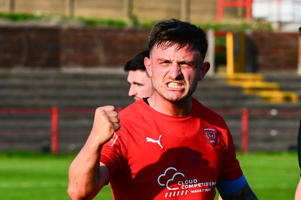 Workington Reds celebrate third victory – cumbriacrack.com